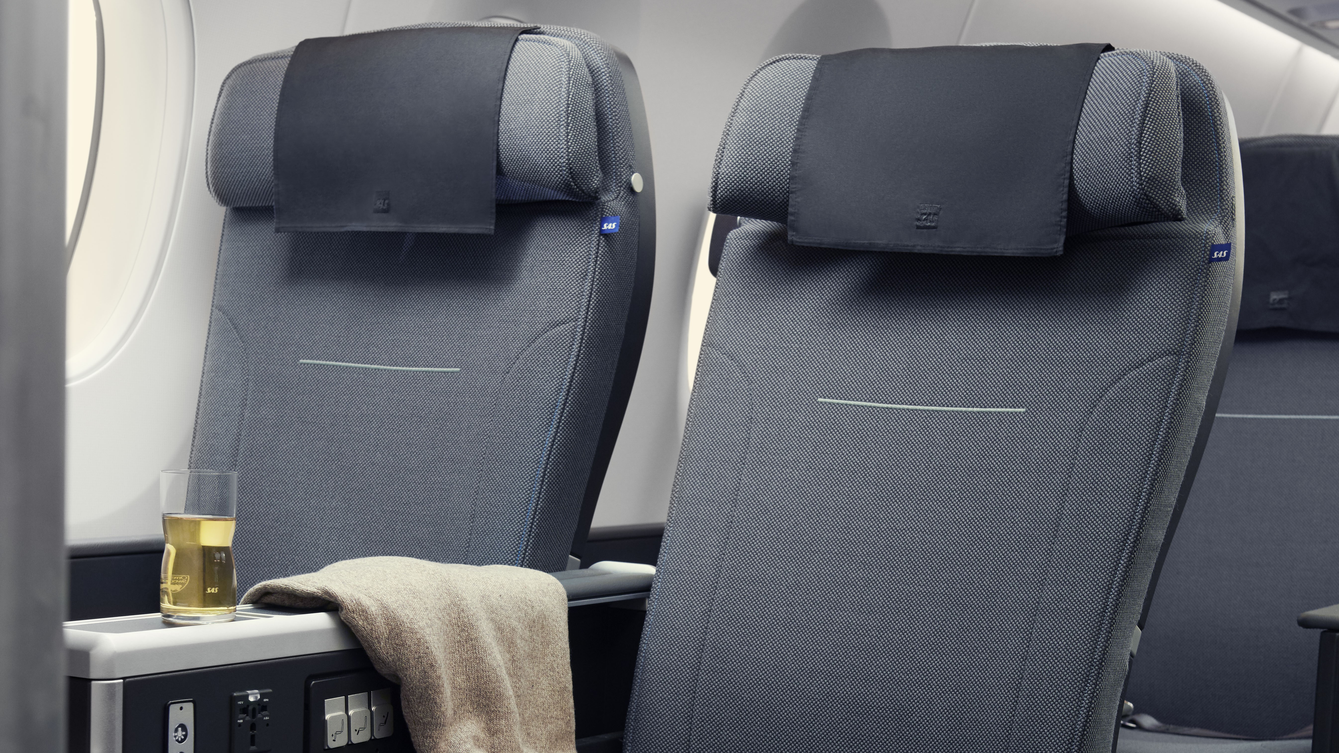Review of SAS Premium Economy - BusinessClass.com